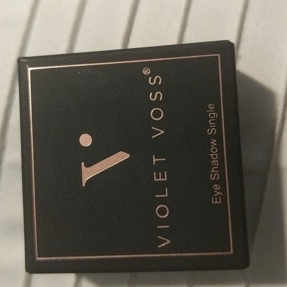 Violet Voss | Makeup | Violet Voss Eyeshadow | Poshmark